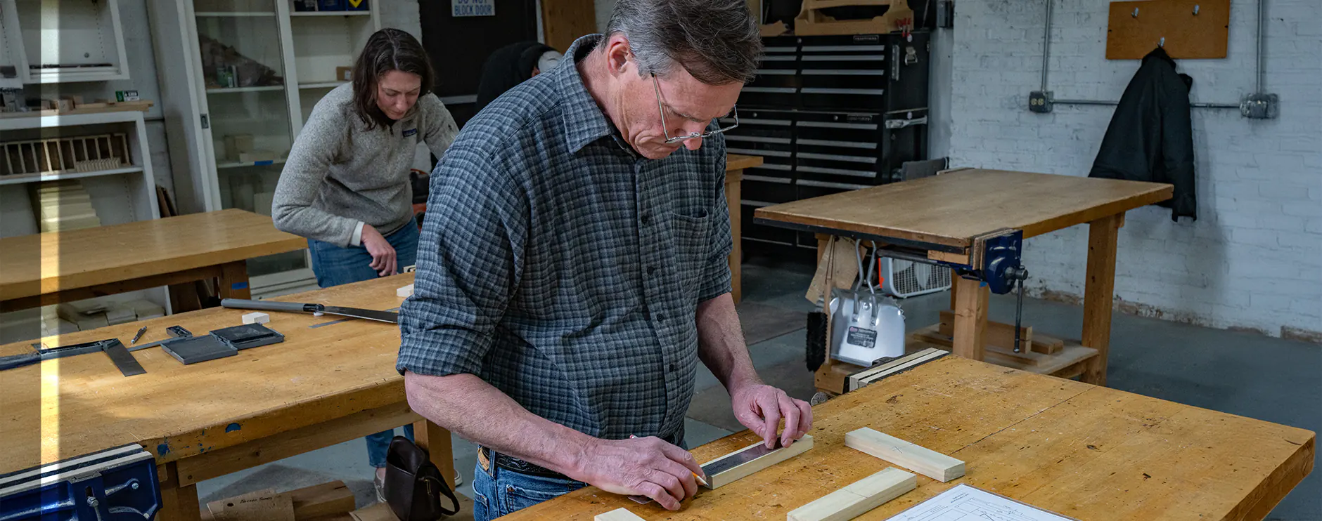 Classes - Chicago School of Woodworking